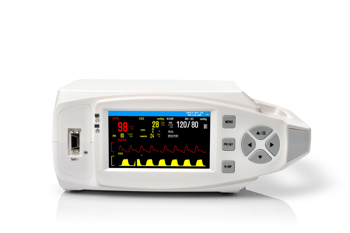 High Resolution Portable Patient Monitor , CO2 Monitor Type Vital Signs ...